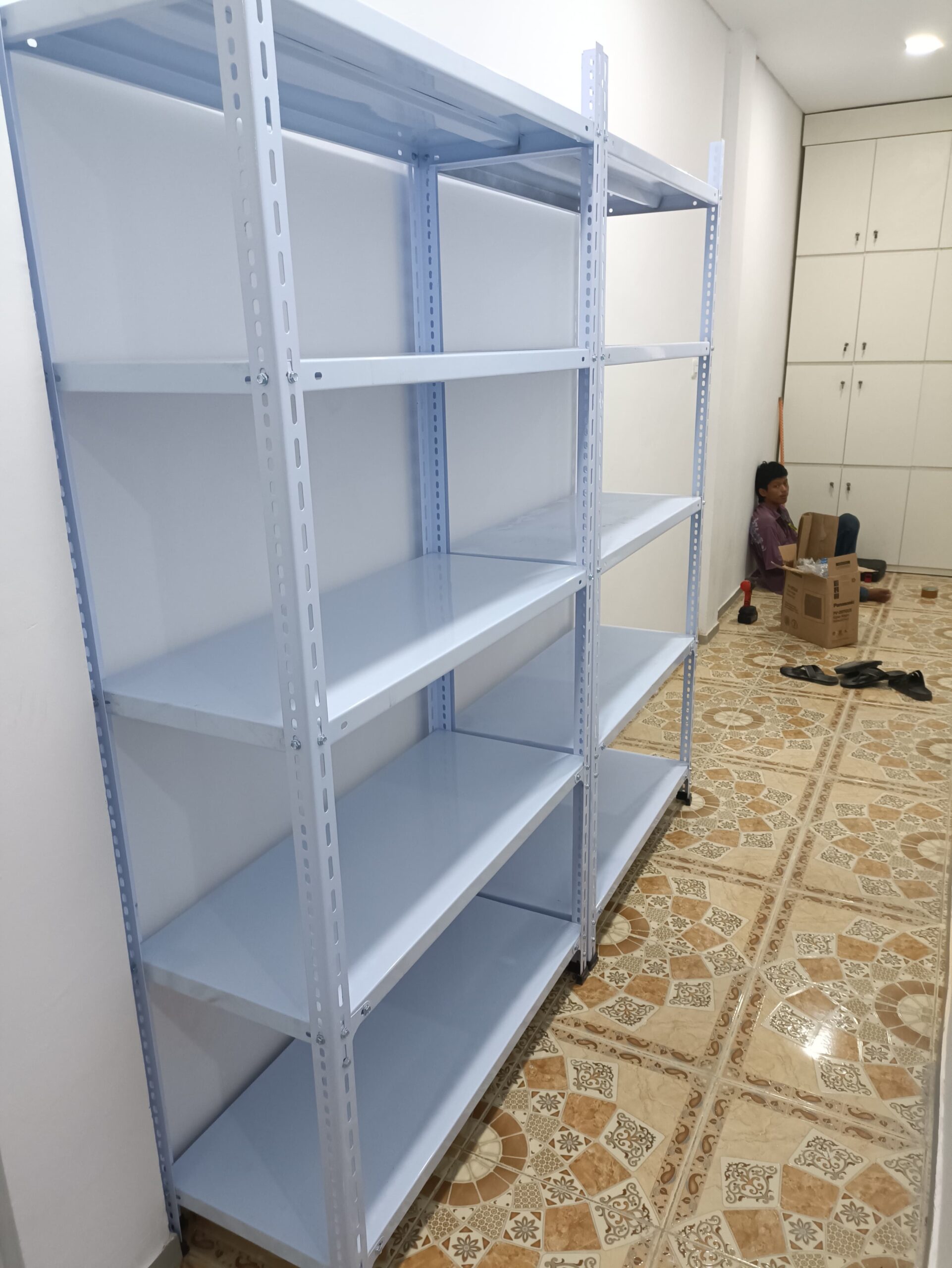 Rak Siku Besi Gudang | Toko Rak Minimarket Sumatera